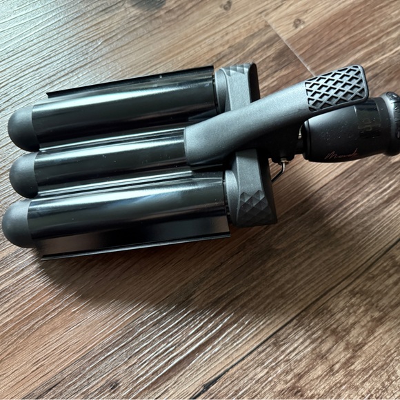 Mermade Hair | Hair | Triple Barrel Black Hair Waver | Poshmark